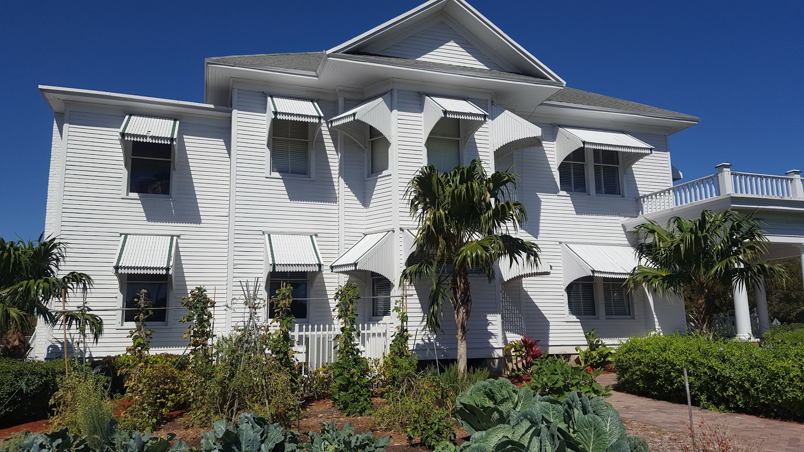 Sample McDougald House – 1916 Historic Museum at Centennial Park
